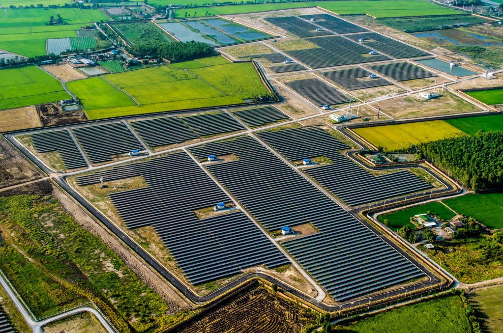 Renewable Energy predicted to produce a third of global energy by 2030